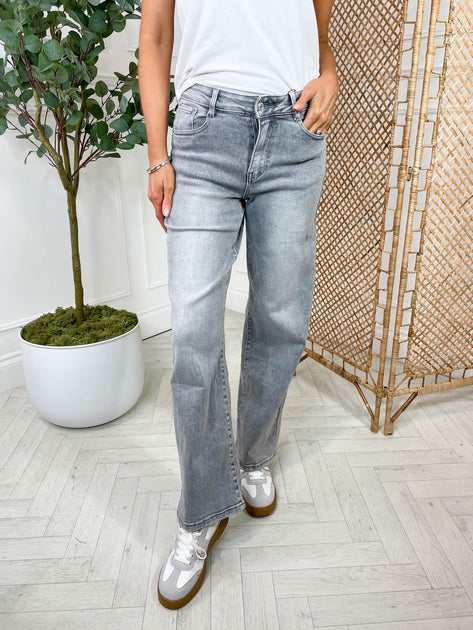 Riley Jeans – Tiger Lily Boutique
