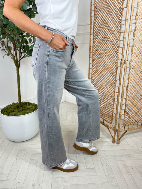 Riley Jeans – Tiger Lily Boutique